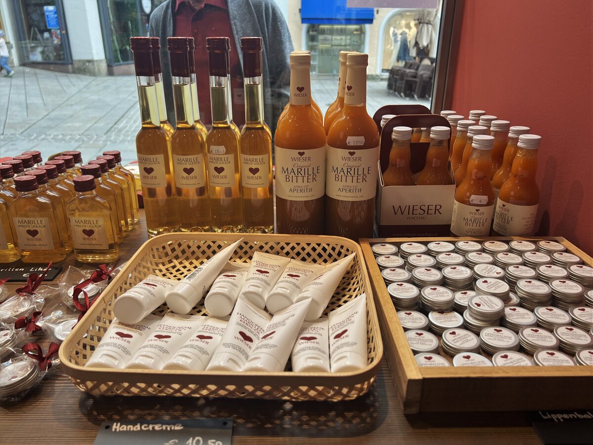 Shopping in Austria : 18 Best Things to Buy as a tourist.